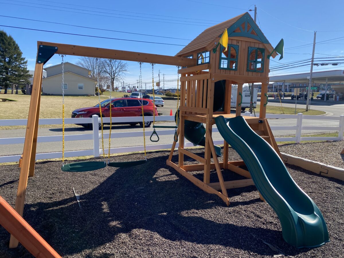 Swing Set With Tube Slide - Panda - Kids World